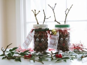 How to Make Reindeer Gift Jars - C.R.A.F.T.