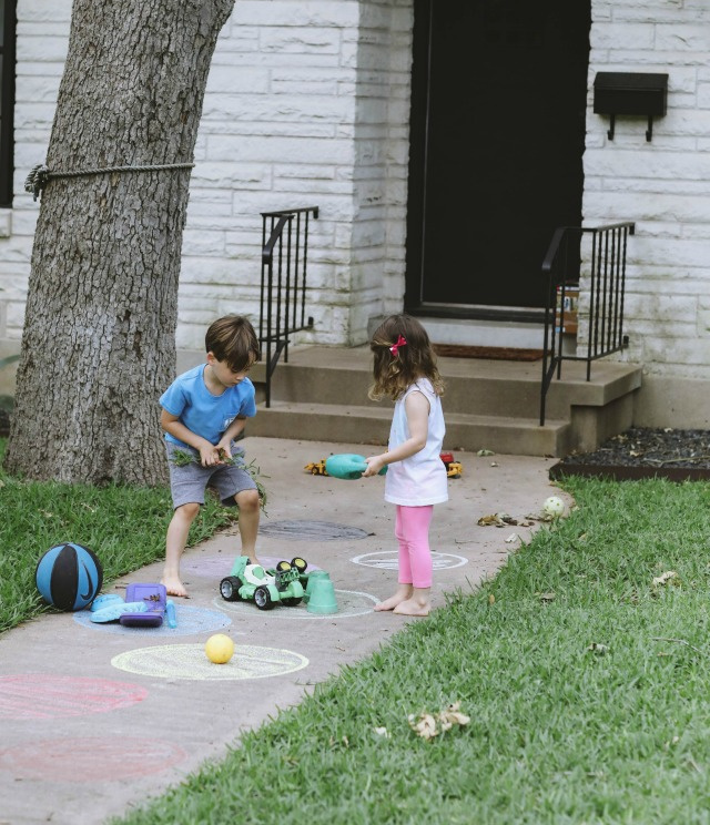 5 of the Best Sidewalk Chalk Games - C.R.A.F.T.